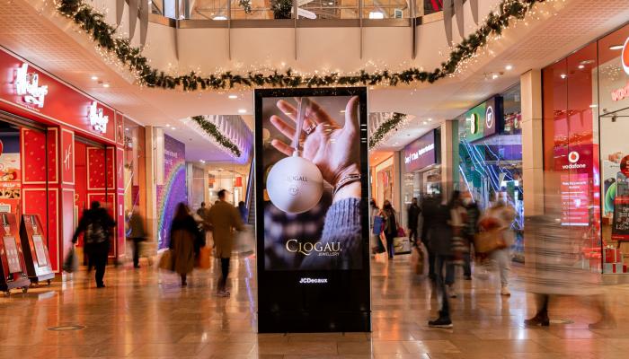 Clogau Jewellery: flagship store support from Mall DOOH driving Christmas sales | JCDecaux UK